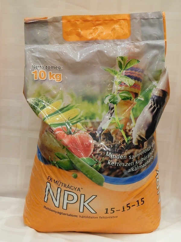 Termékek - Komplex Műtrágya NPK 15:15:15 - Óvár-Chem Kft.